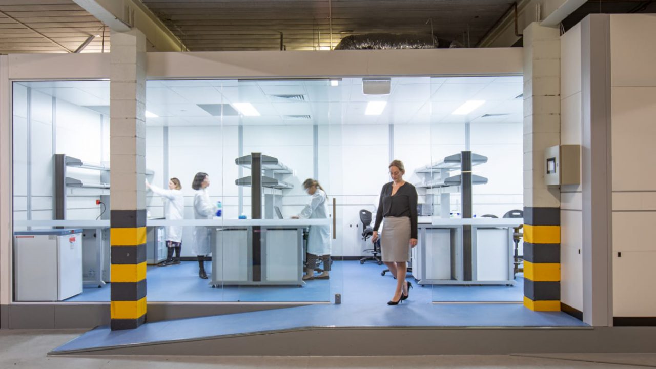 technical wall system - CHC LAB International